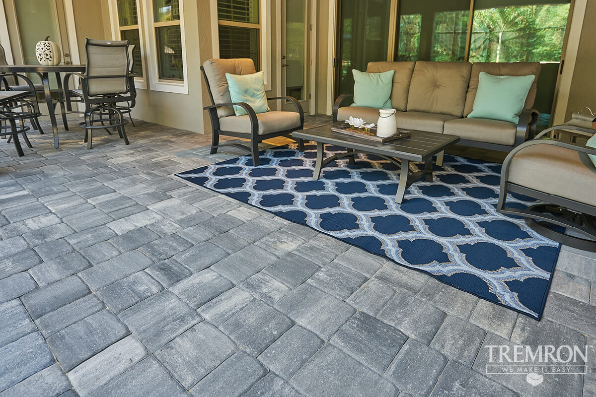 Tremron- Mega Olde Towne Pavers - Woerner Turf & Landscape Supply